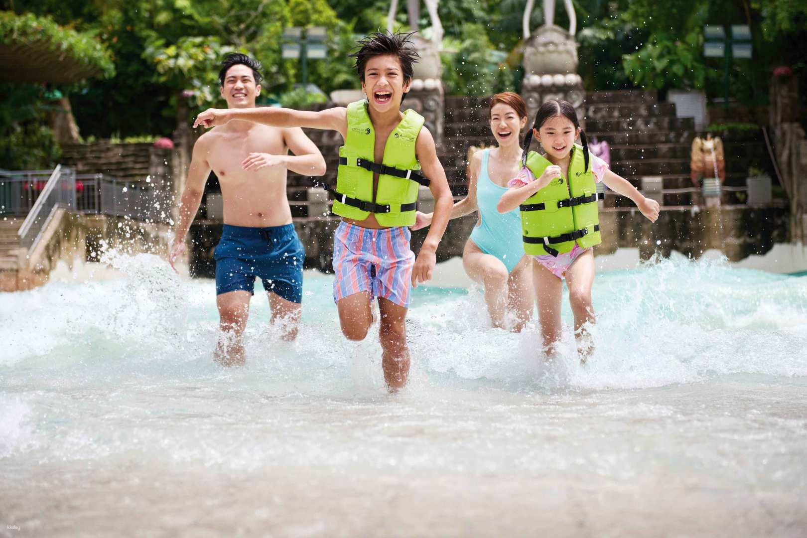 Tiket Adventure Cove Waterpark| Resorts World Sentosa, Singapore ...