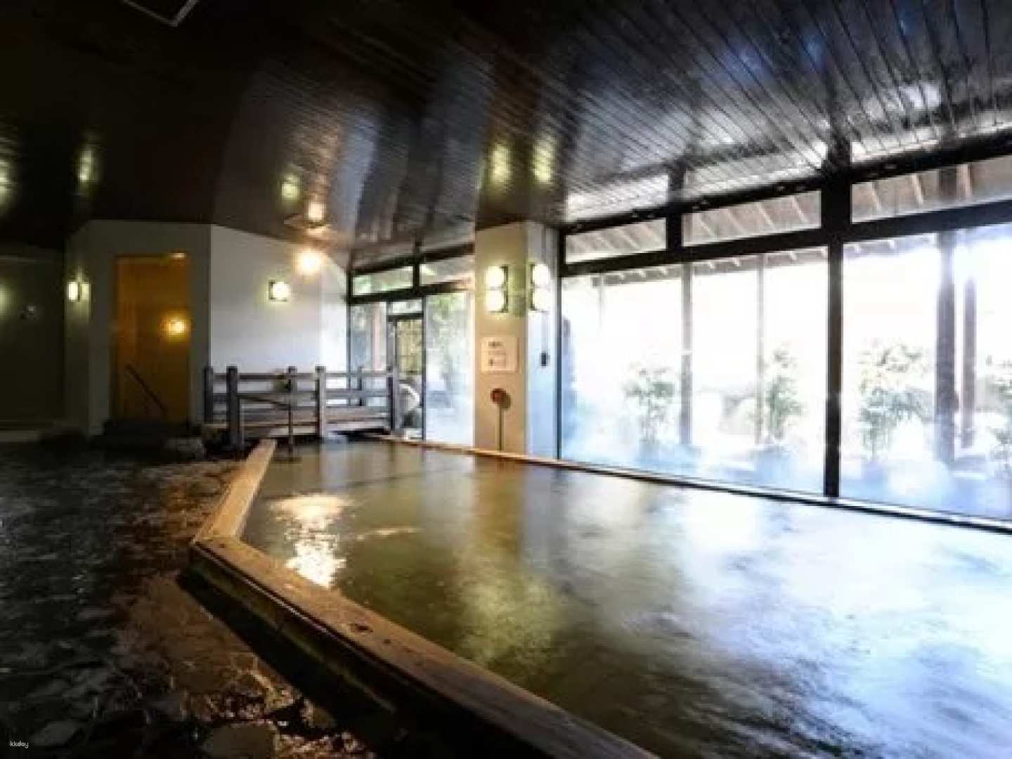 ซื้อตั๋ว 2-Day/3-Day Niigata Ski Tour: Joetsu Kokusai Ski Resort & Hotel Green Plaza Joetsu ...