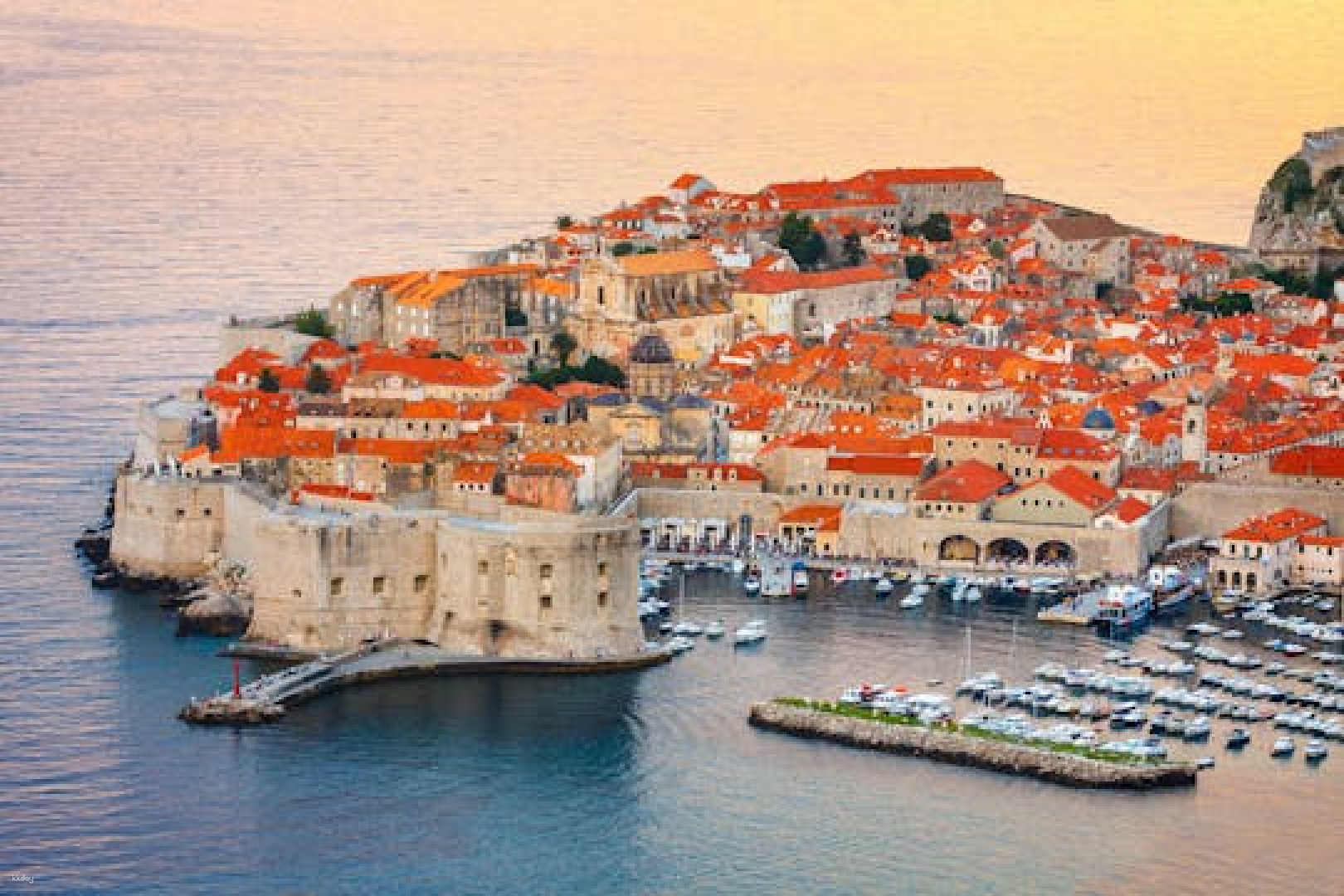Tour đi bộ Dubrovnik với phương tiện di chuyển từ Budva - Giá tốt nhất ...