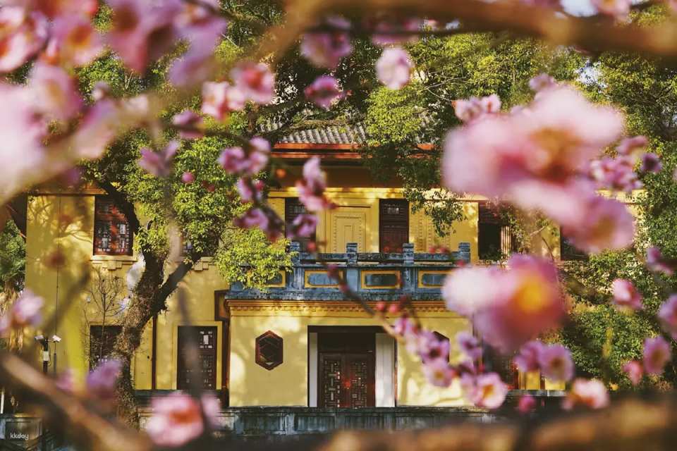 Duxiu Peak Wangcheng Scenic Spot| Guilin, China Tickets June 2025