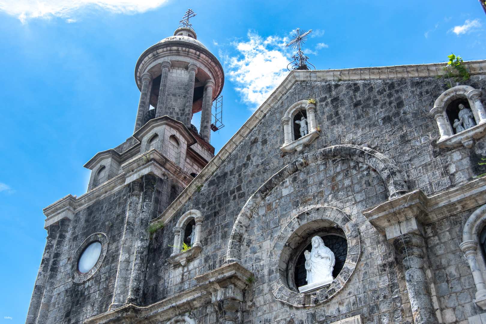 Private Transfer: Bacolod International Airport (BCD) to Bacolod City ...