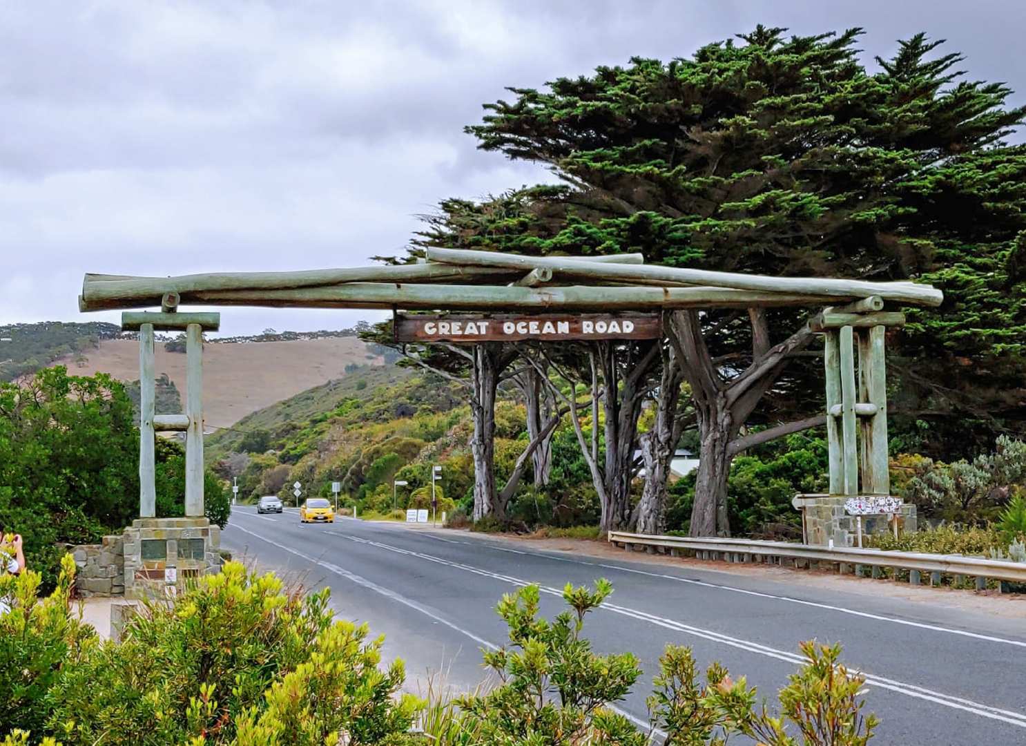 Buy Melbourne Great Ocean Road Day Tour: The Twelve Apostles & Split ...